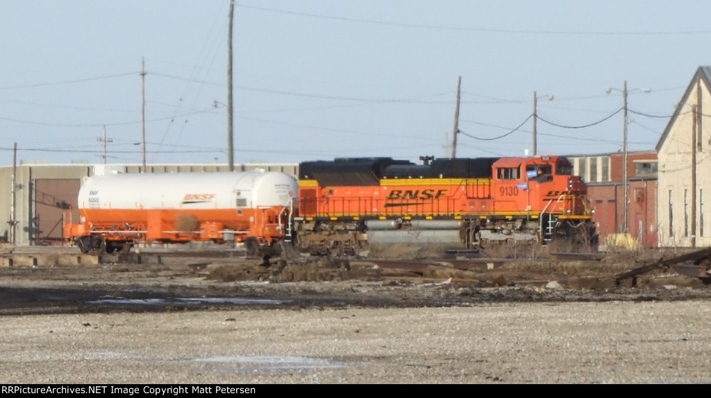 BNSF 9130
